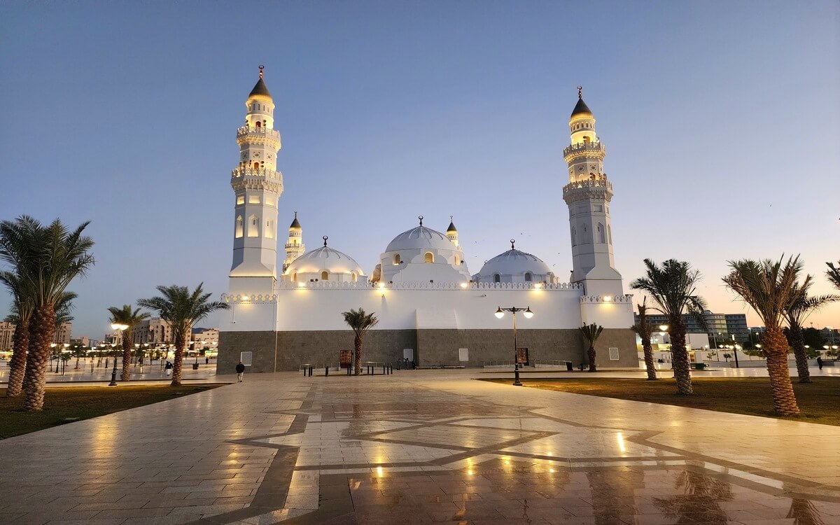 Tailor-Made Holidays by Destinology